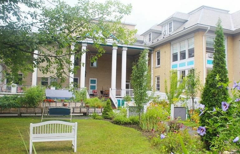 The Living Well Group: A residential care facility sociocracy case ...